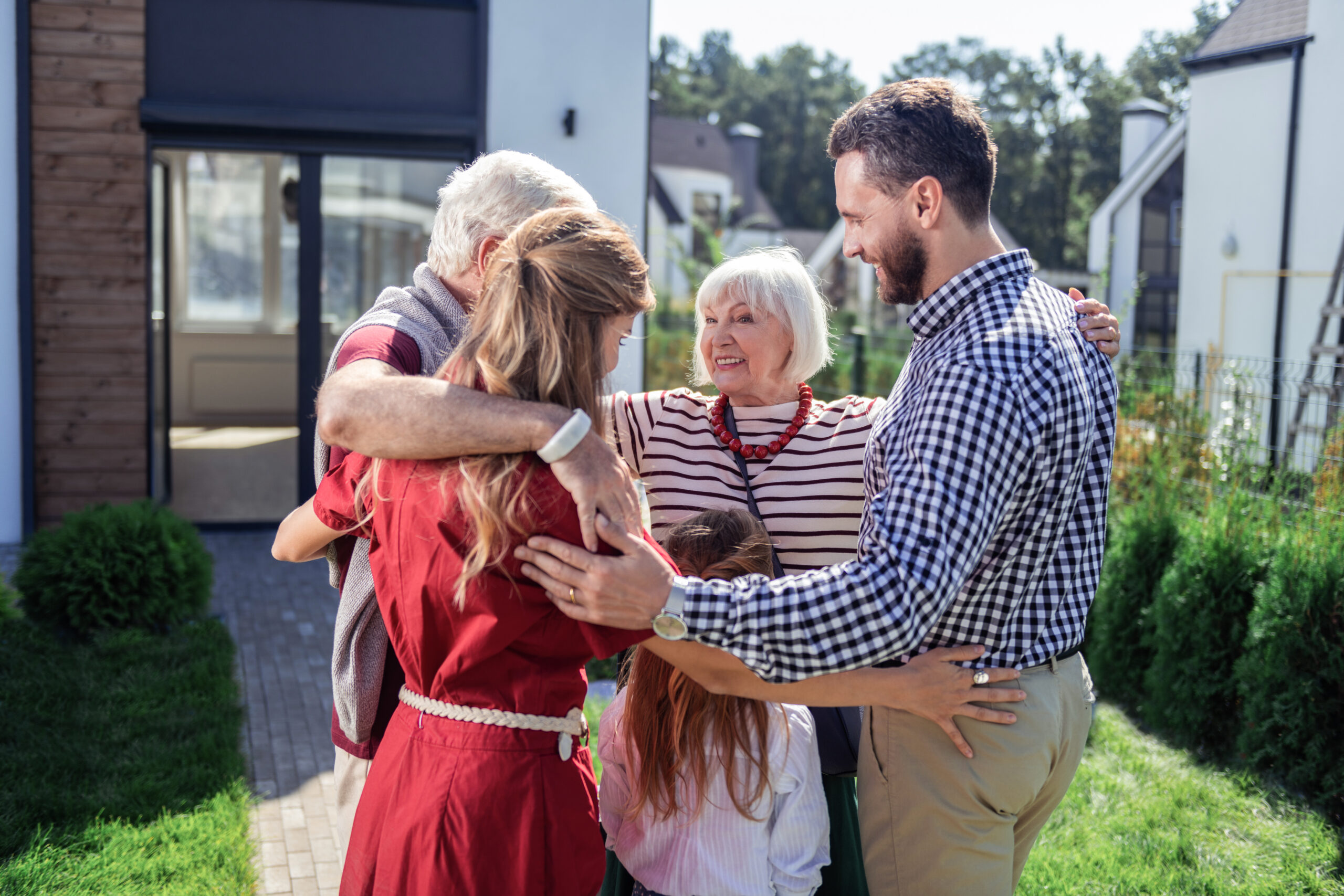How to Involve Families in Senior Relocation - WeCare Senior Relocation ...